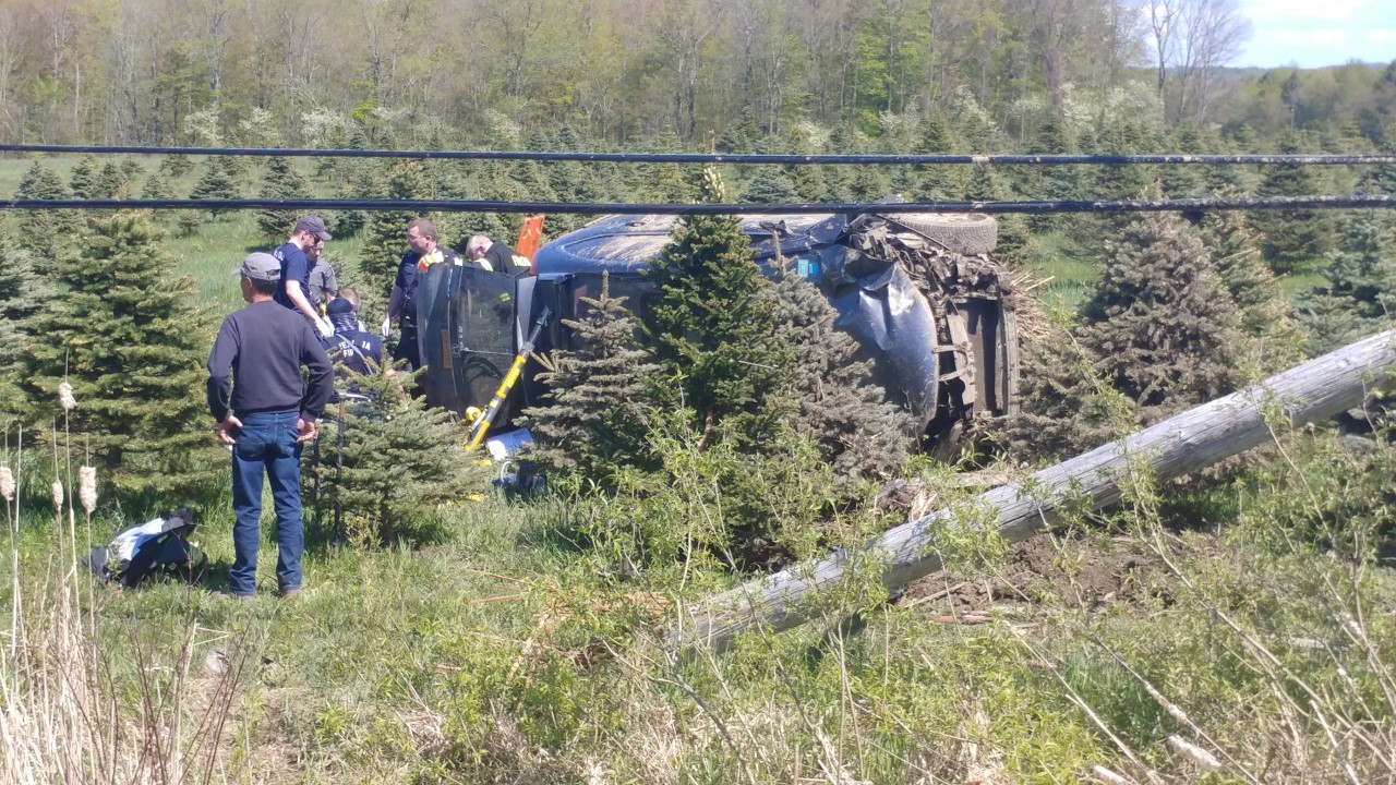 Man injured in Friday crash | News, Sports, Jobs - Observer Today